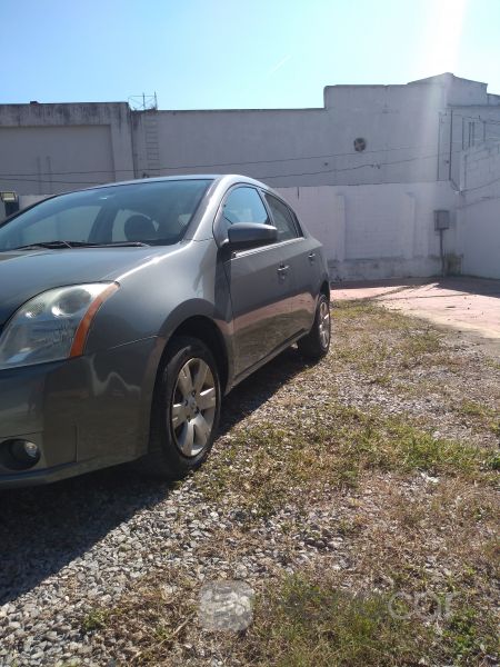 Autos usados - Nissan Sentra 4p Custom L4 2L 140 CP CVT